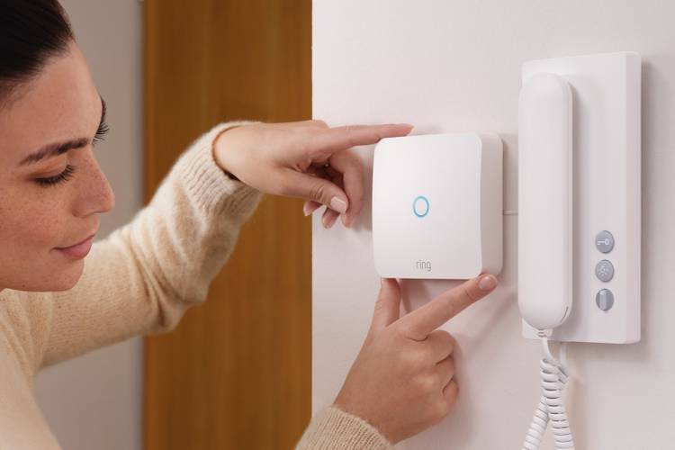 Ring Intercom adds smarts to an entry phone system