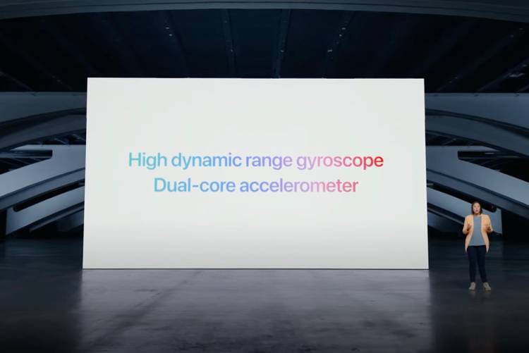 What is Apple Crash Detection and how does it work?