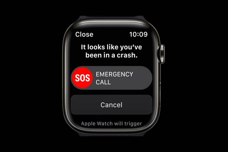 What is Apple Crash Detection and how does it work?