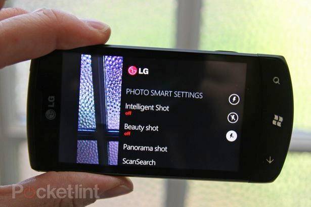LG offers free apps to boost its Windows Phone 7 revolution