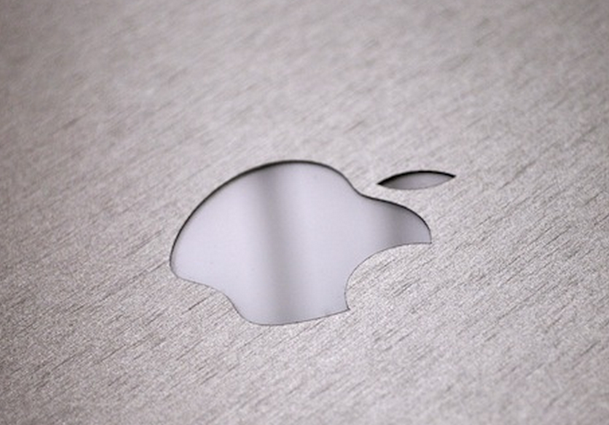 Apple invests whopping $10.5B in manufacturing robots - for new devices?