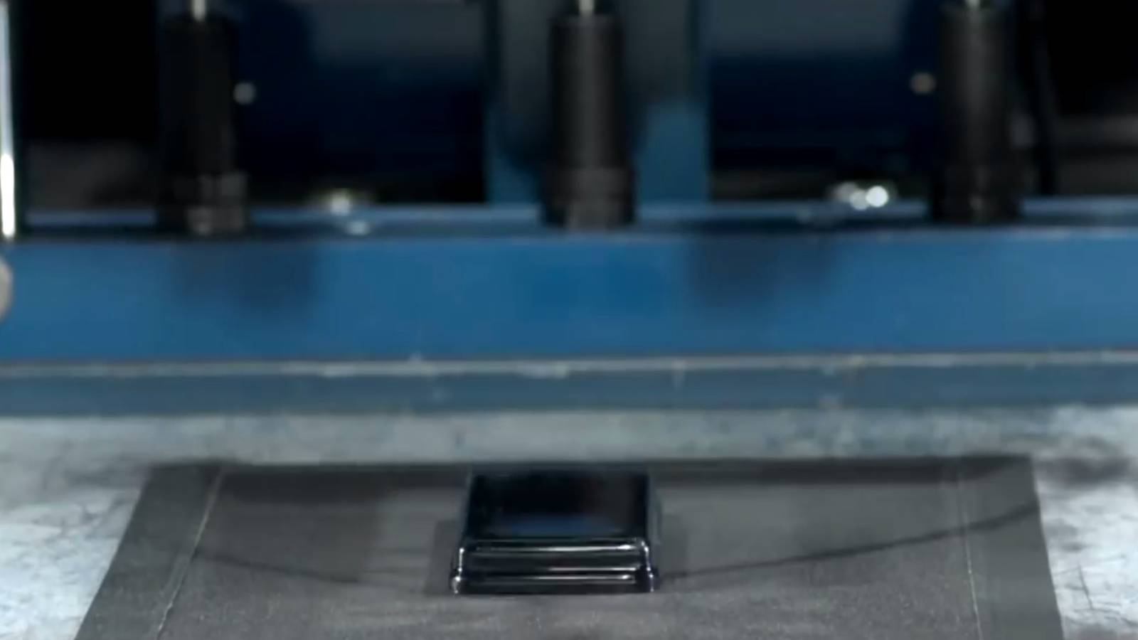 Corning to finally take on sapphire with Project Phire scratch ...