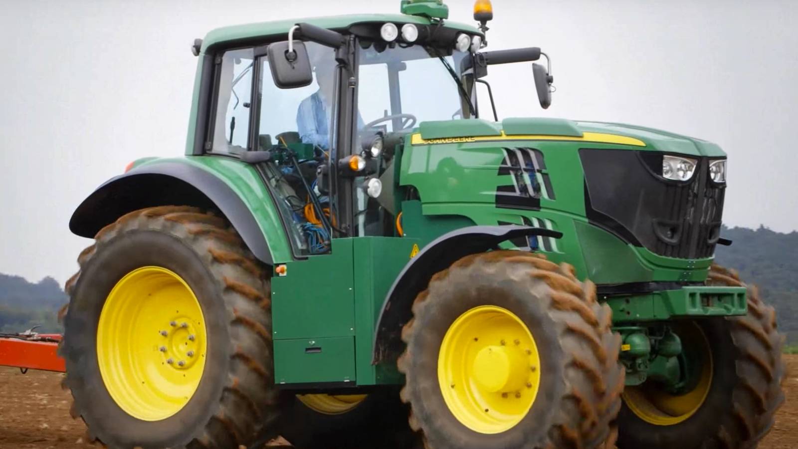 John Deere just made its first fully-electric tractor, see it here