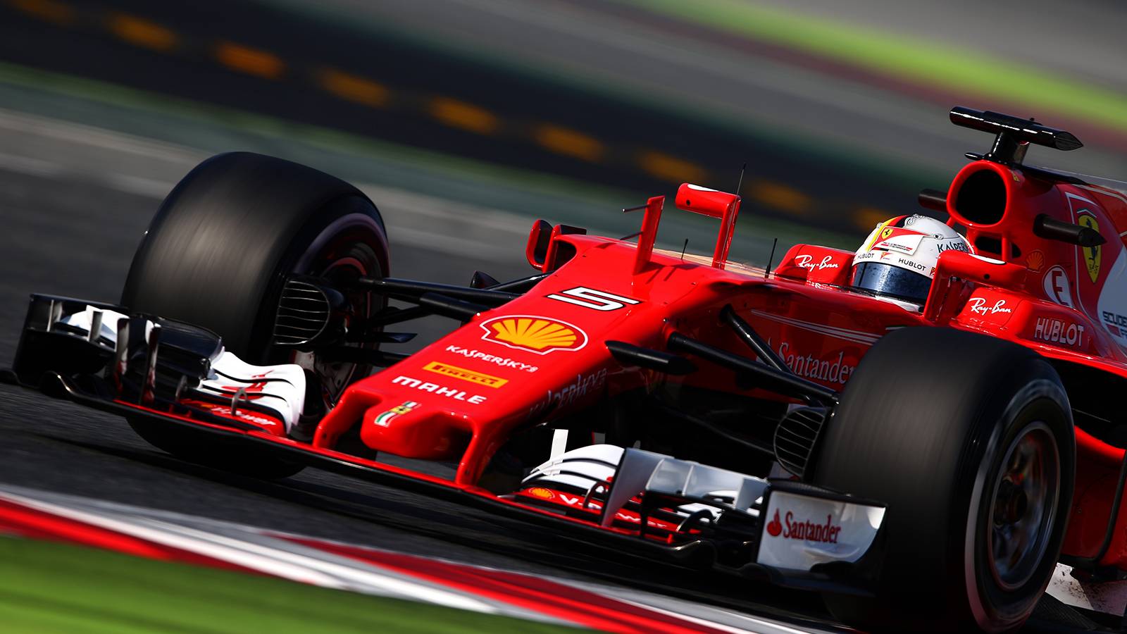 How to watch the F1 2023 season on TV, mobile, in 4K HDR and for free
