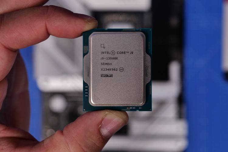 How to build and upgrade your own extreme gaming PC