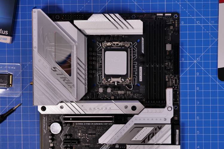How to build and upgrade your own extreme gaming PC