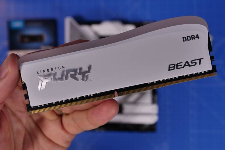 How to build and upgrade your own extreme gaming PC