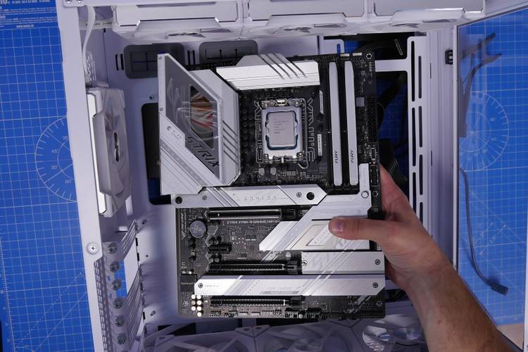 How to build and upgrade your own extreme gaming PC
