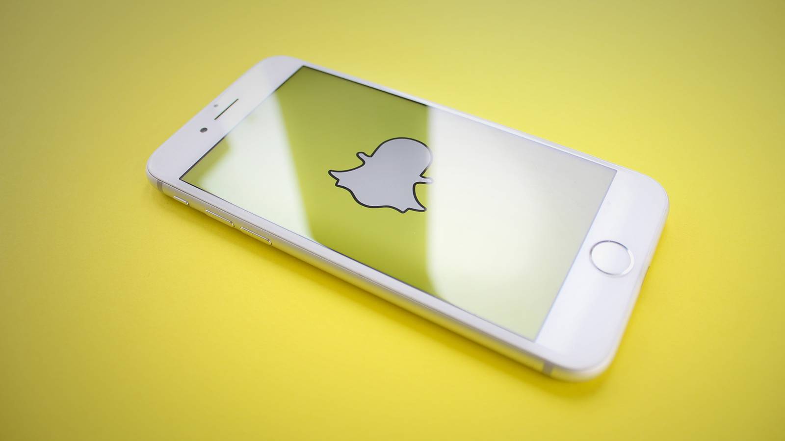 Snapchat's controversial redesign caused it to lose 3M users