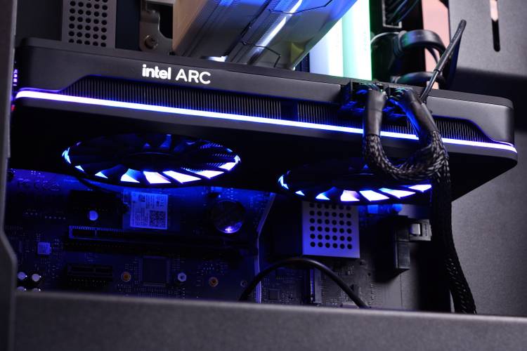 How to build a mid-range gaming PC