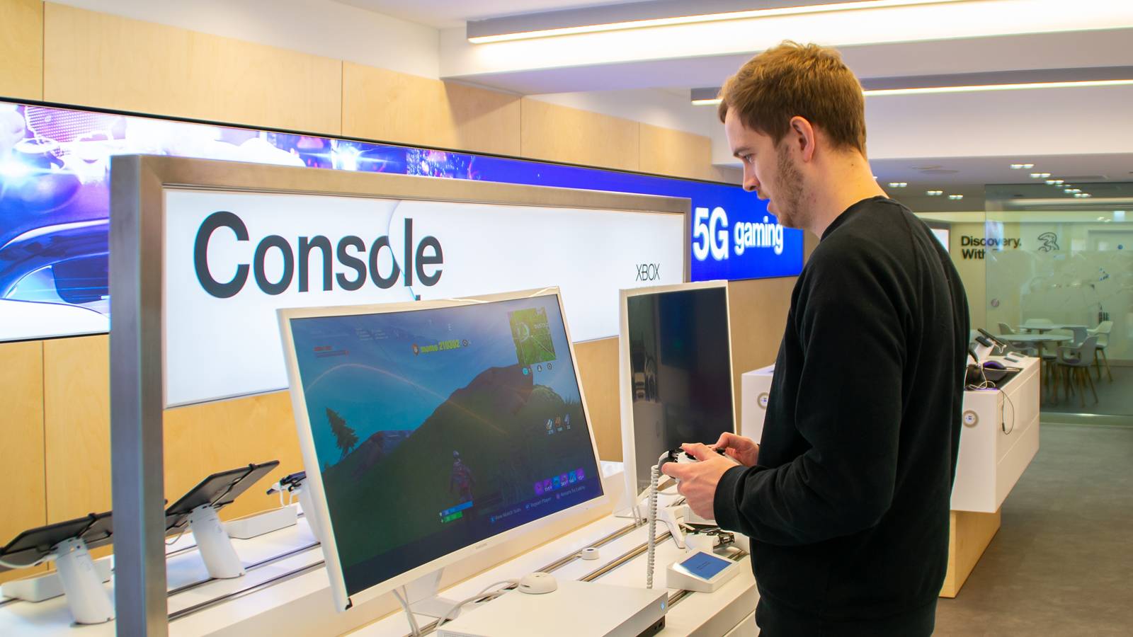 Three will offer 5G at no extra cost (but you'll need a new phone, of ...