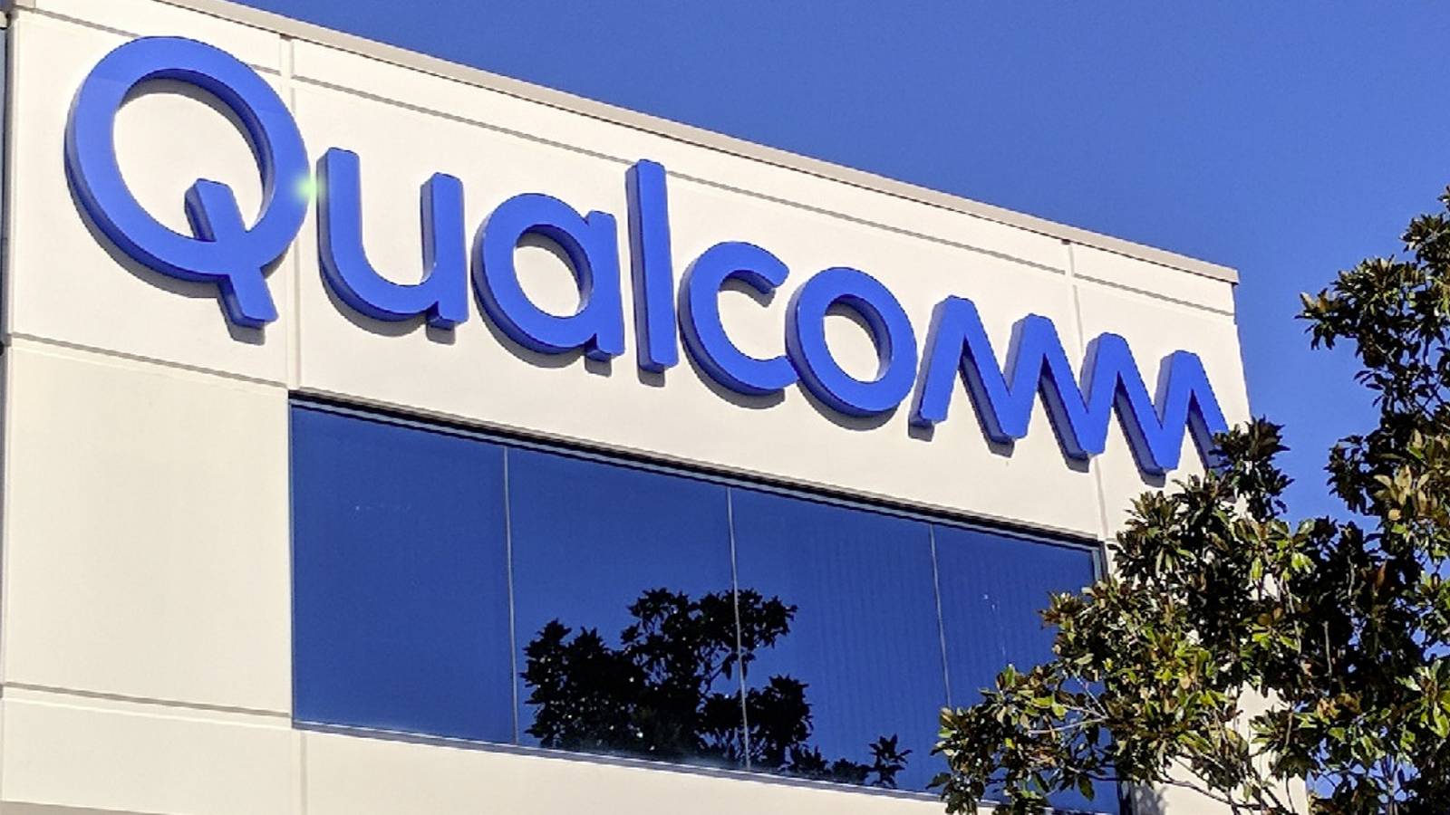 Beyond phones, Qualcomm powers up Wi-Fi 6 with new hardware
