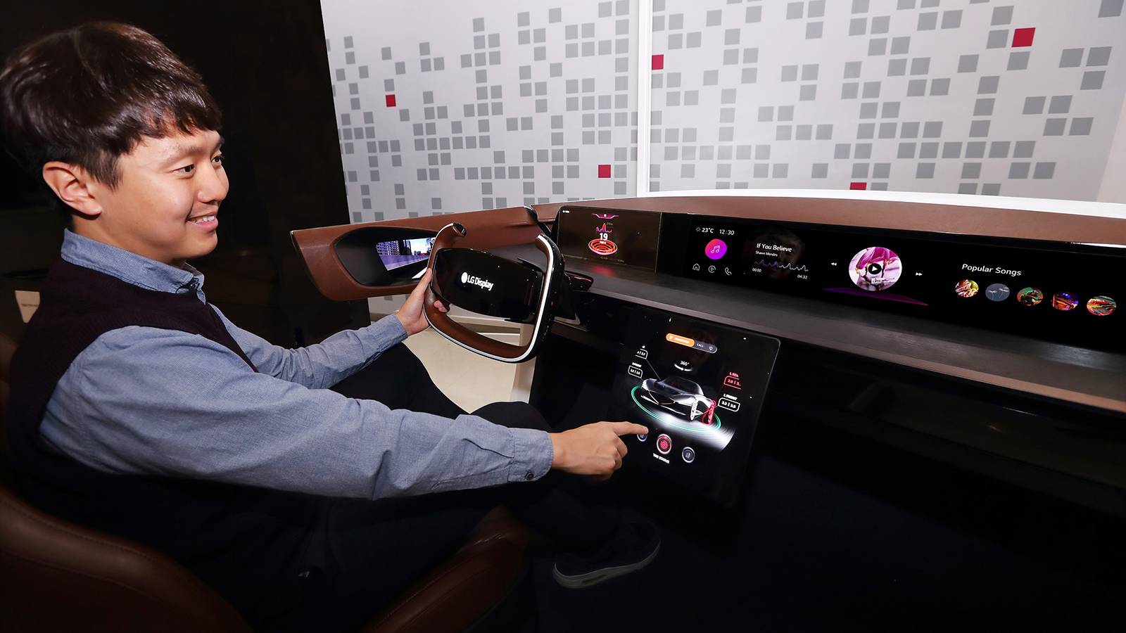 LG's CES plans include amazing OLEDs for cars and planes