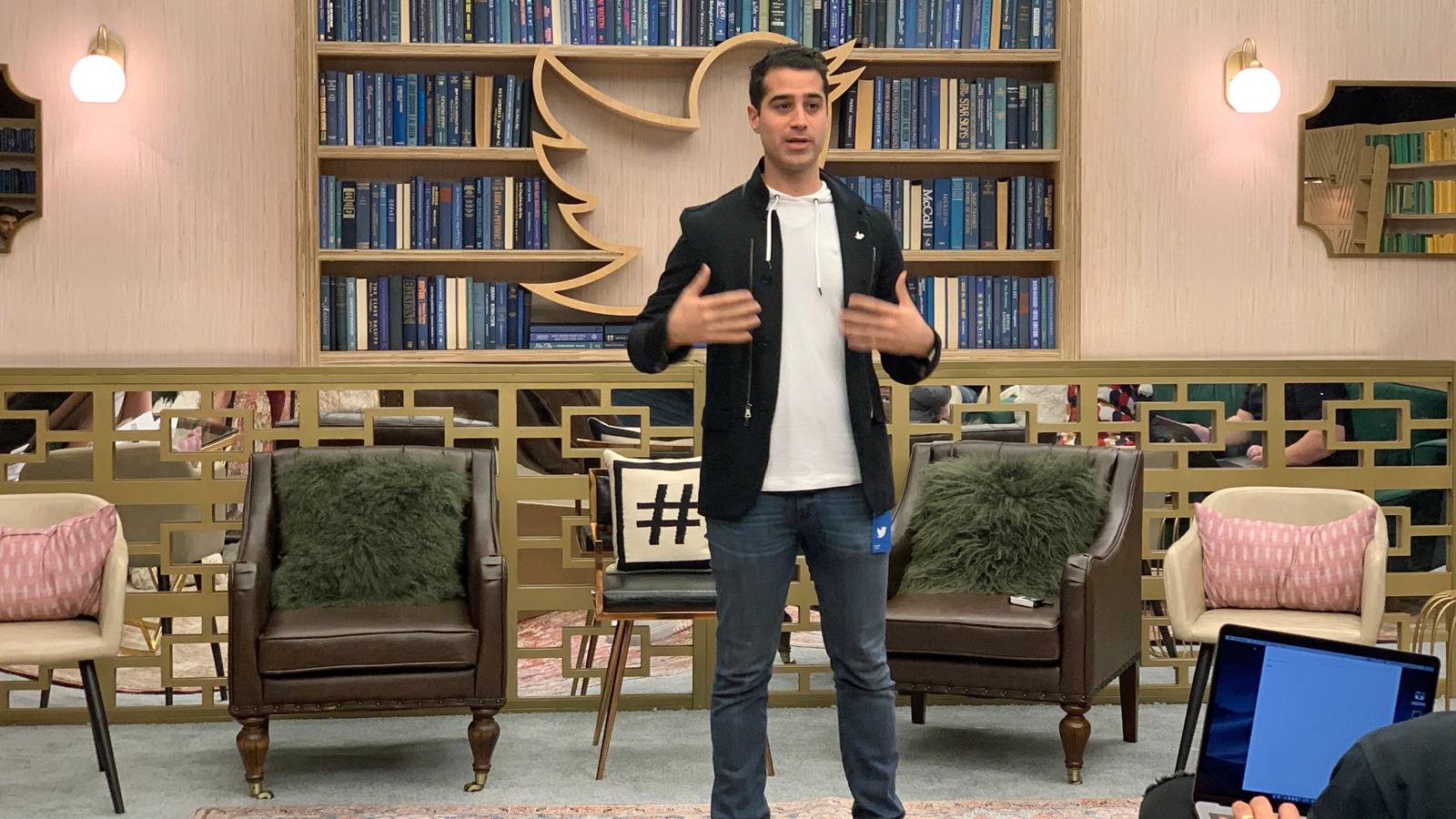 Twitter is enabling you to control who can reply to your tweets