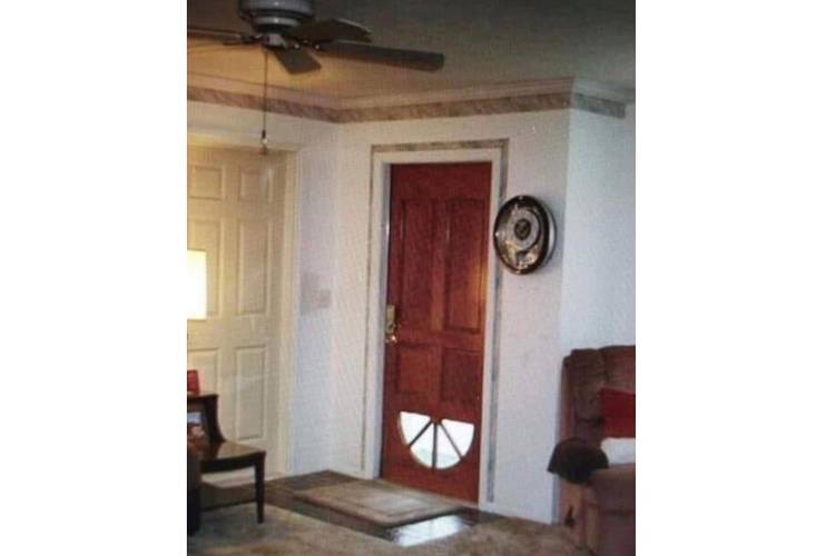 These crazy interior decor disasters will leave you cringing