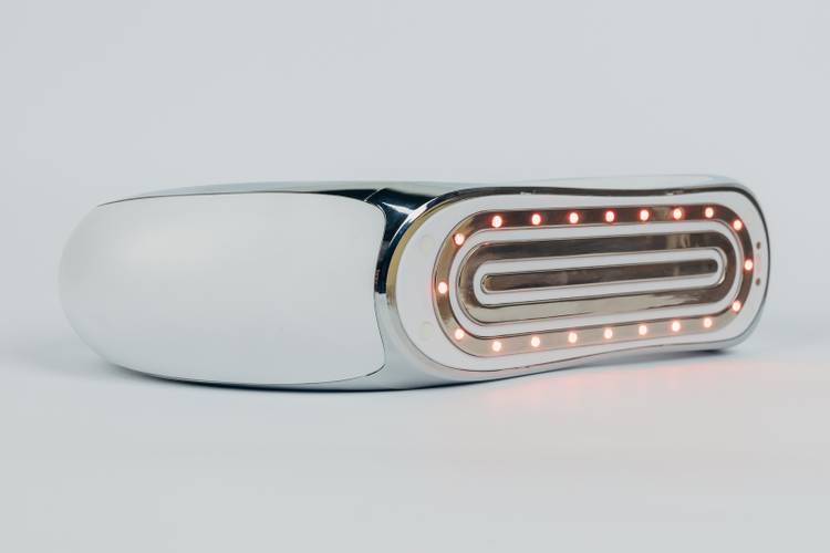 Fat Iron lets you smooth away fat and stretch marks with amazing ease