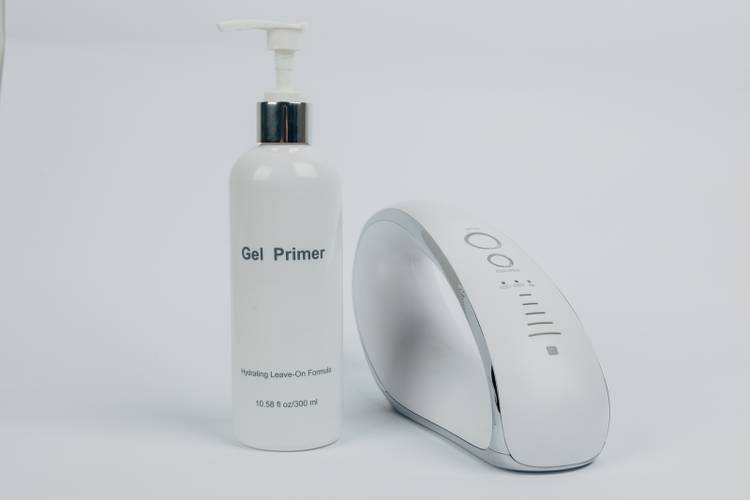 Fat Iron lets you smooth away fat and stretch marks with amazing ease