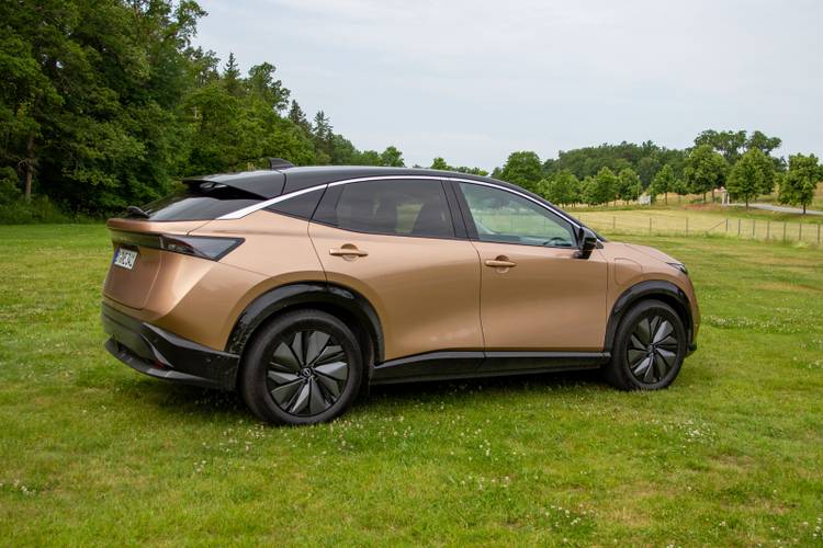 Nissan Ariya review: The new electric SUV king?