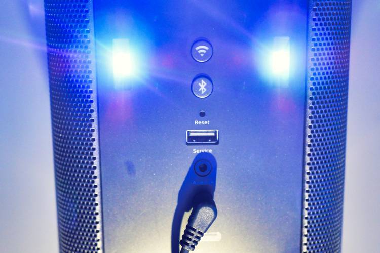 Philips Fidelio FS1 initial review