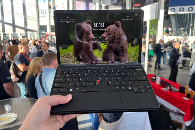 Lenovo ThinkPad X1 Fold (2022) review: Flexible laptops are here