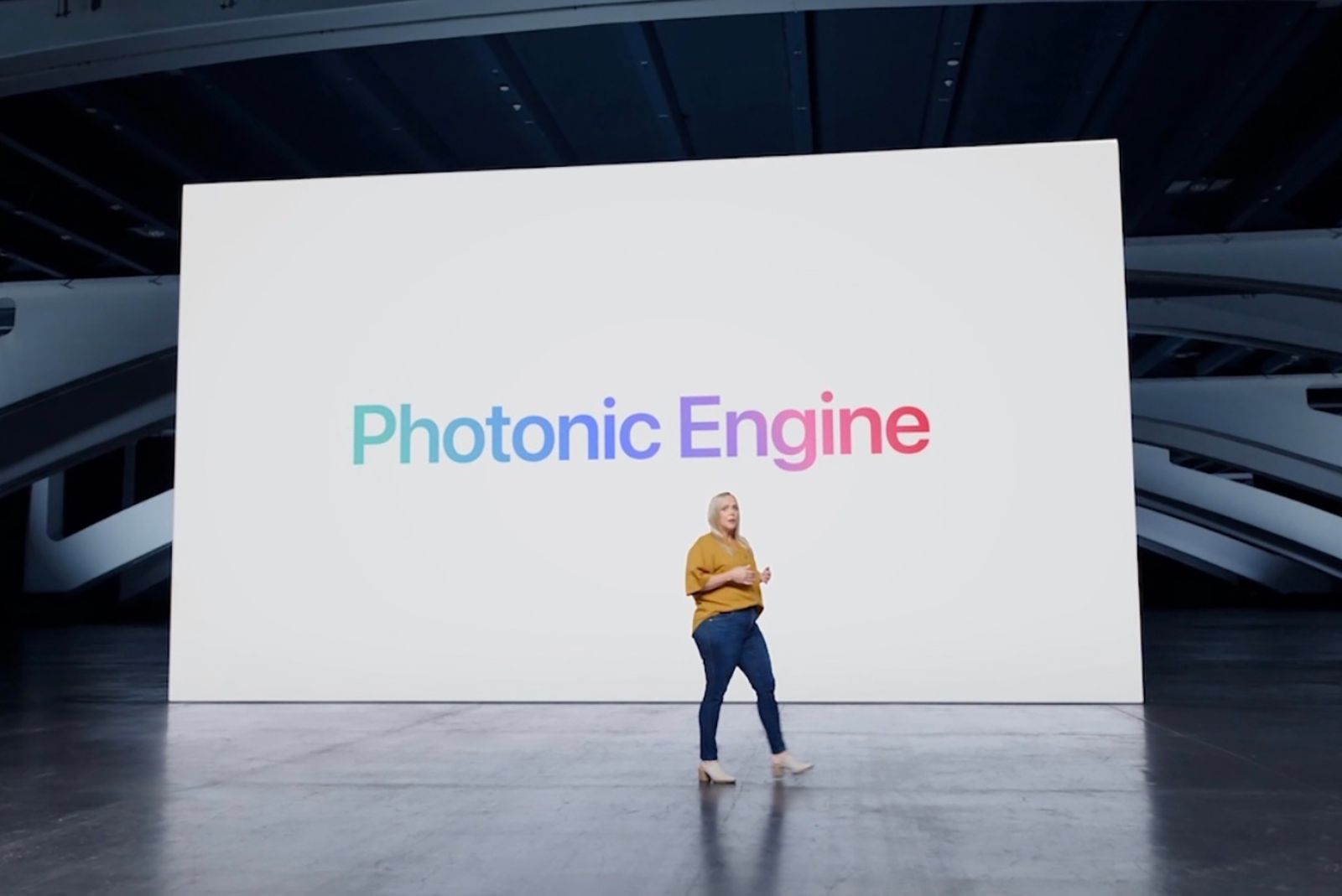 What is Apple Photonic Engine and how does it boost photos?