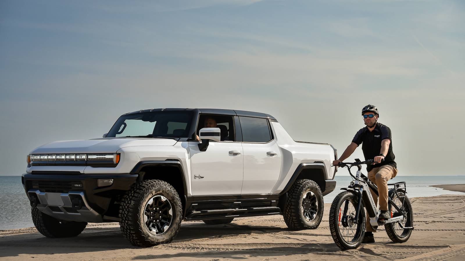 Hummer's EV e-bike is precisely as insane as you'd expect it to be