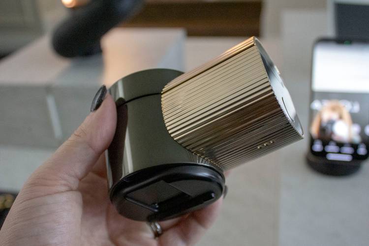 We tried L'Oreal's Brow Magic and it will make you feel worth it