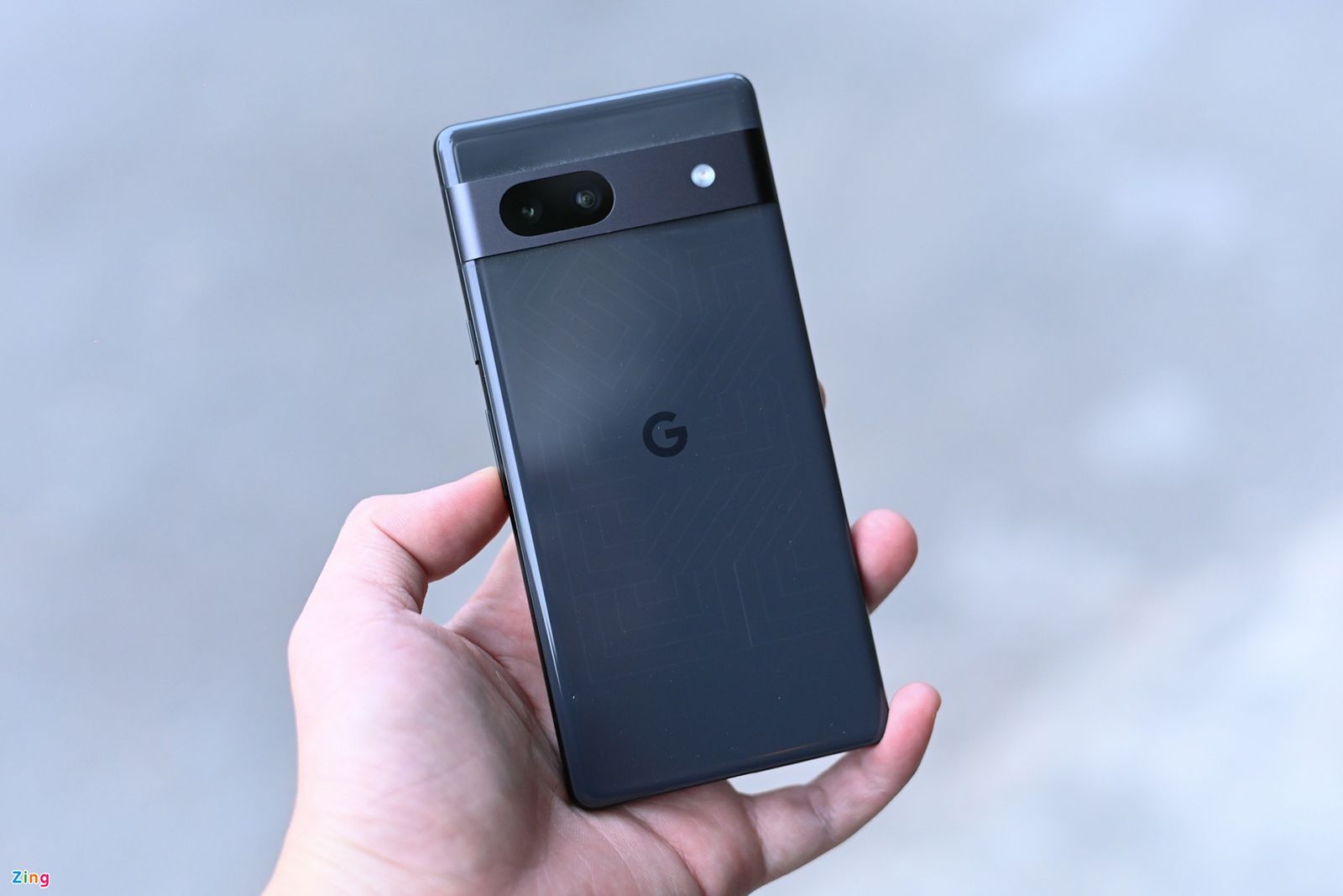 Google Pixel 7a hands-on photos leak shows a familiar phone but with ... Google Pixel 7a hands-on photos leak shows a familiar phone but with ...