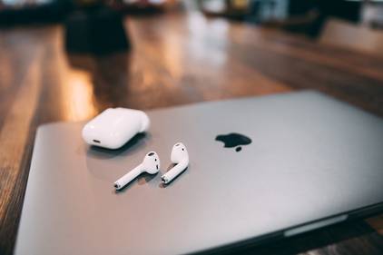 Why do my AirPods keep disconnecting? How to troubleshoot and fix