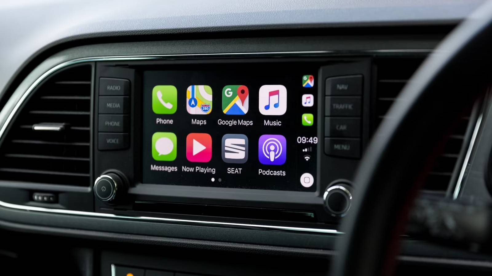 The best wireless Apple CarPlay adapters 2024