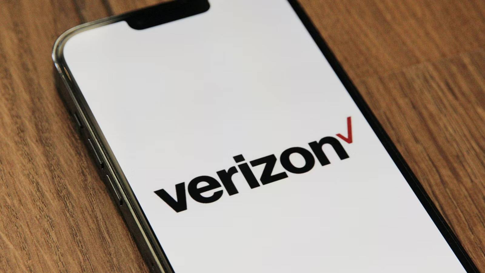 Verizon says it has resolved its massive service outage after a full ...