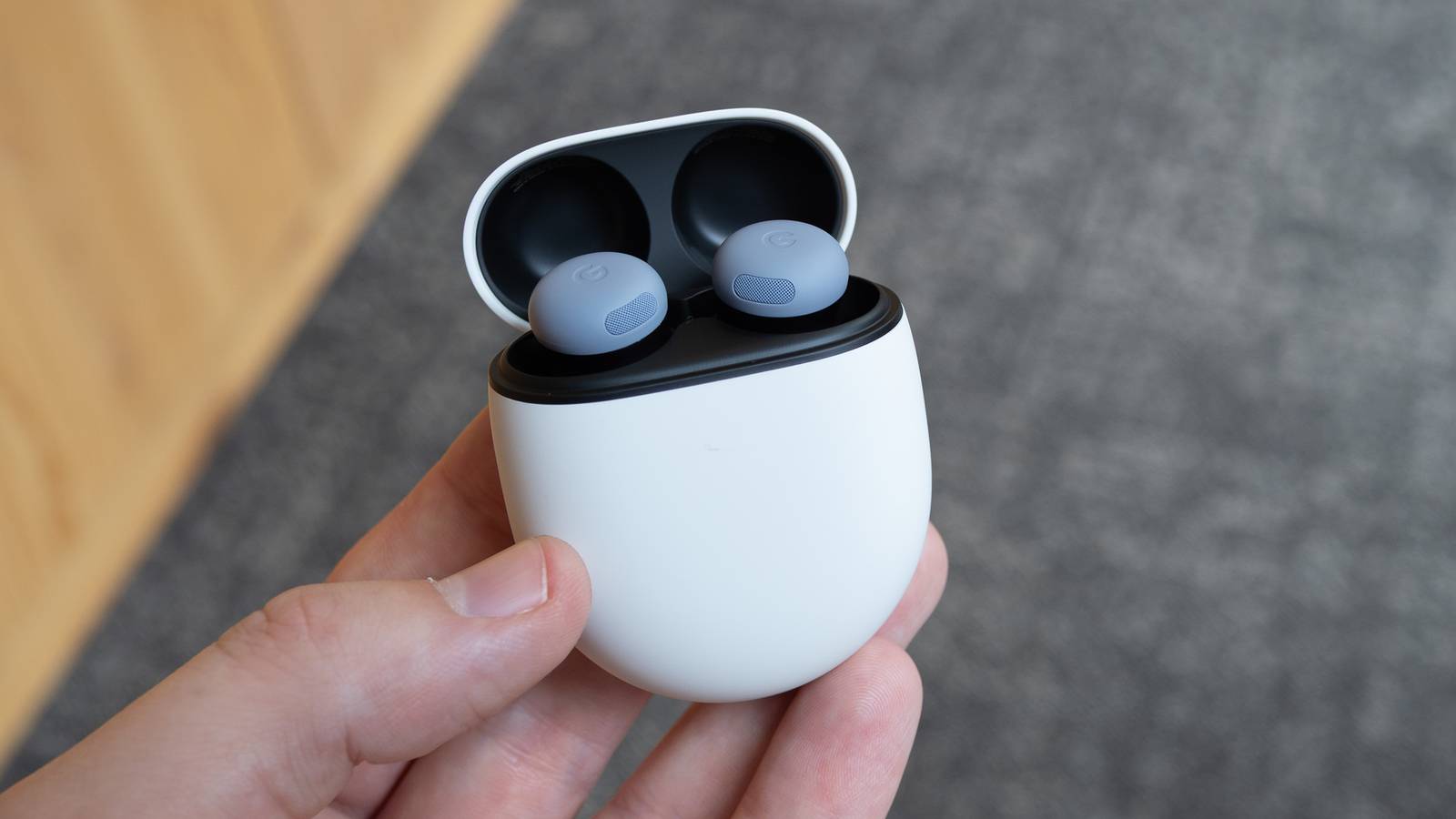 Google introduces $130 Pixel Buds 2a, now with noise-canceling power