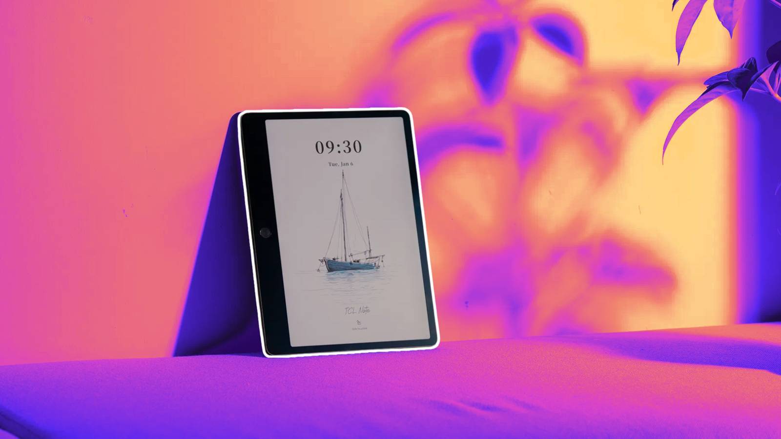 This strange new tablet wants to feel like paper without being E Ink