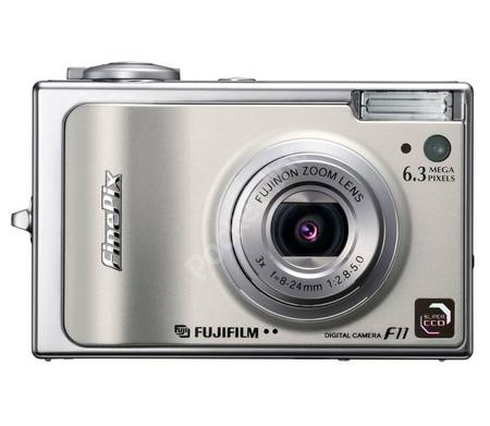 Fuji FinePix F11 digital camera