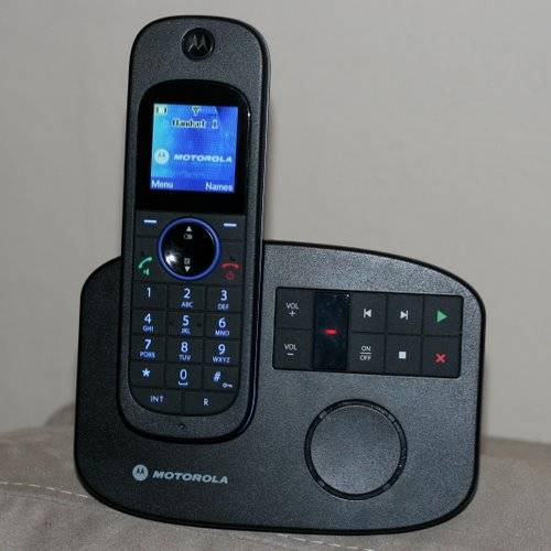 Motorola D11 telephone