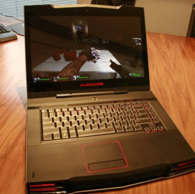 Alienware M15x notebook