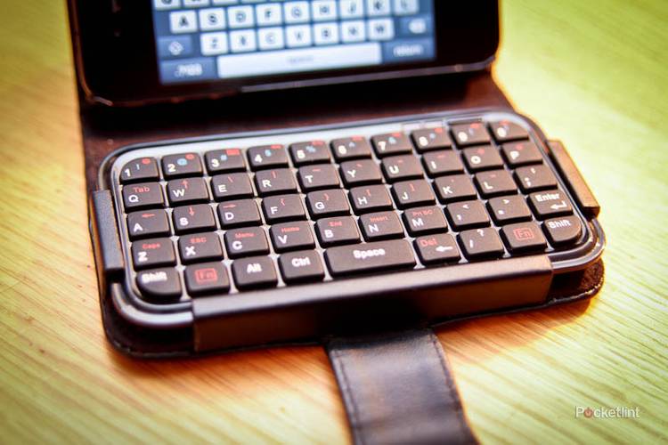 iphone 4 keyboard
