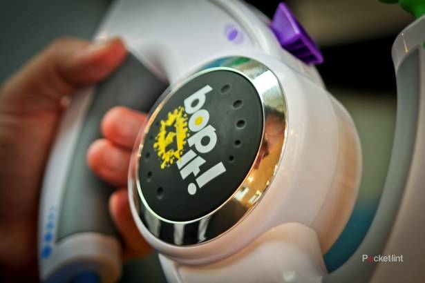 Bop-It! XT hands-on