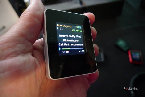 Creative ZEN Style M300 hands-on