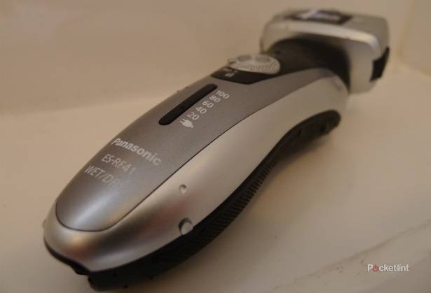 Panasonic ES-RF41 4-blade Wet and Dry shaver hands-on
