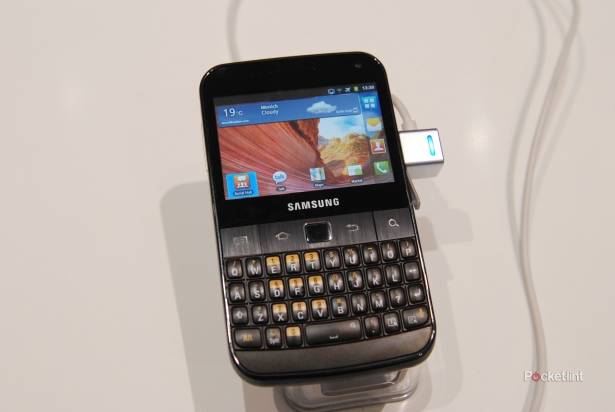 Samsung Galaxy M Pro pictures and hands-on