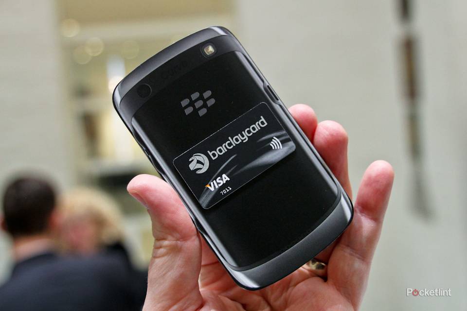Barclaycard PayTag adds contactless payment to any phone: pictures and ...