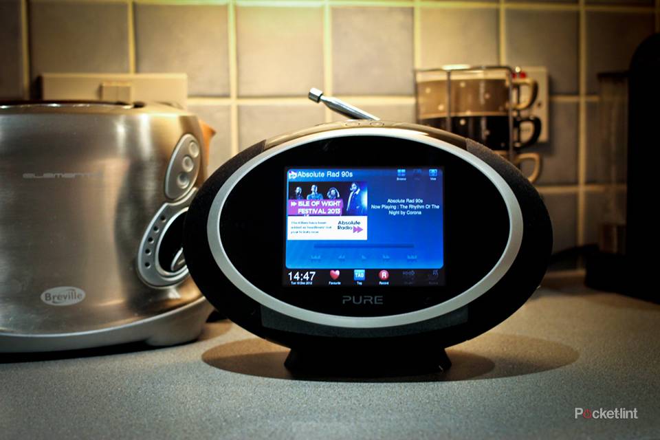 Hands-on: Pure Sensia 200D Connect review