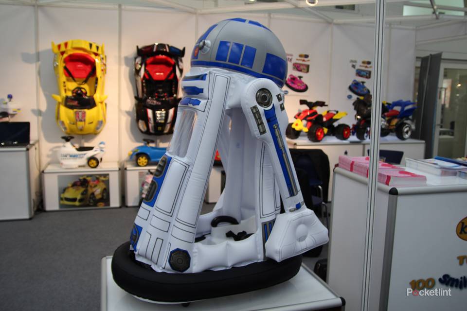 Inflatable R2-D2 lets your ride your favourite droid