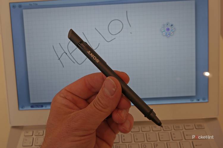 Sony Vaio Duo 13 pictures and hands-on