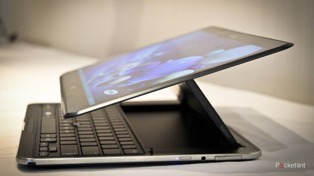 Samsung ATIV Q pictures and hands-on