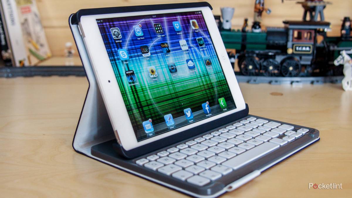 Logitech Keyboard Folio mini for iPad mini review