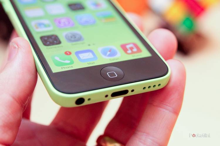 Apple iPhone 5C review