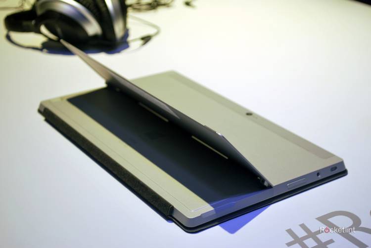 Microsoft Surface 2 pictures and hands-on