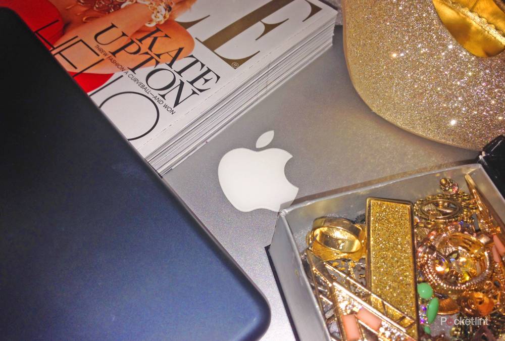 Fashionably Apple: Who is Angela Ahrendts - and why is Apple hiring ...